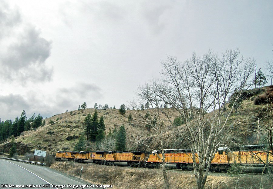 UP 5368, 3892, 9769, 3707, 3155